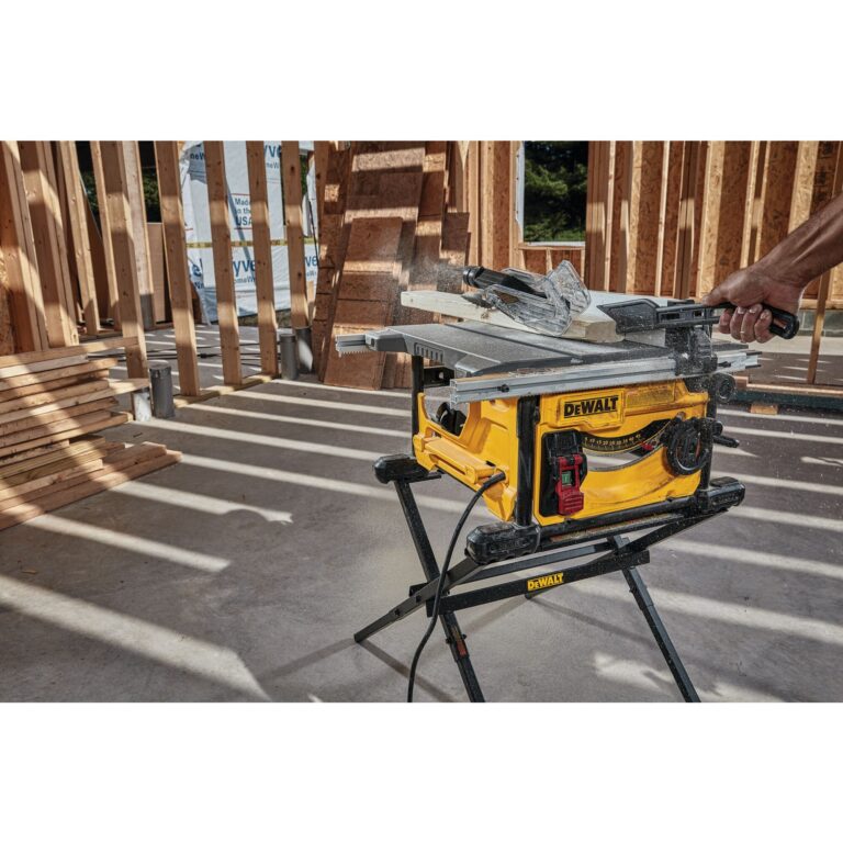 DEWALT Table Saw DWE7485 15 Amp Corded 8-1/4 in. Compact Portable ...