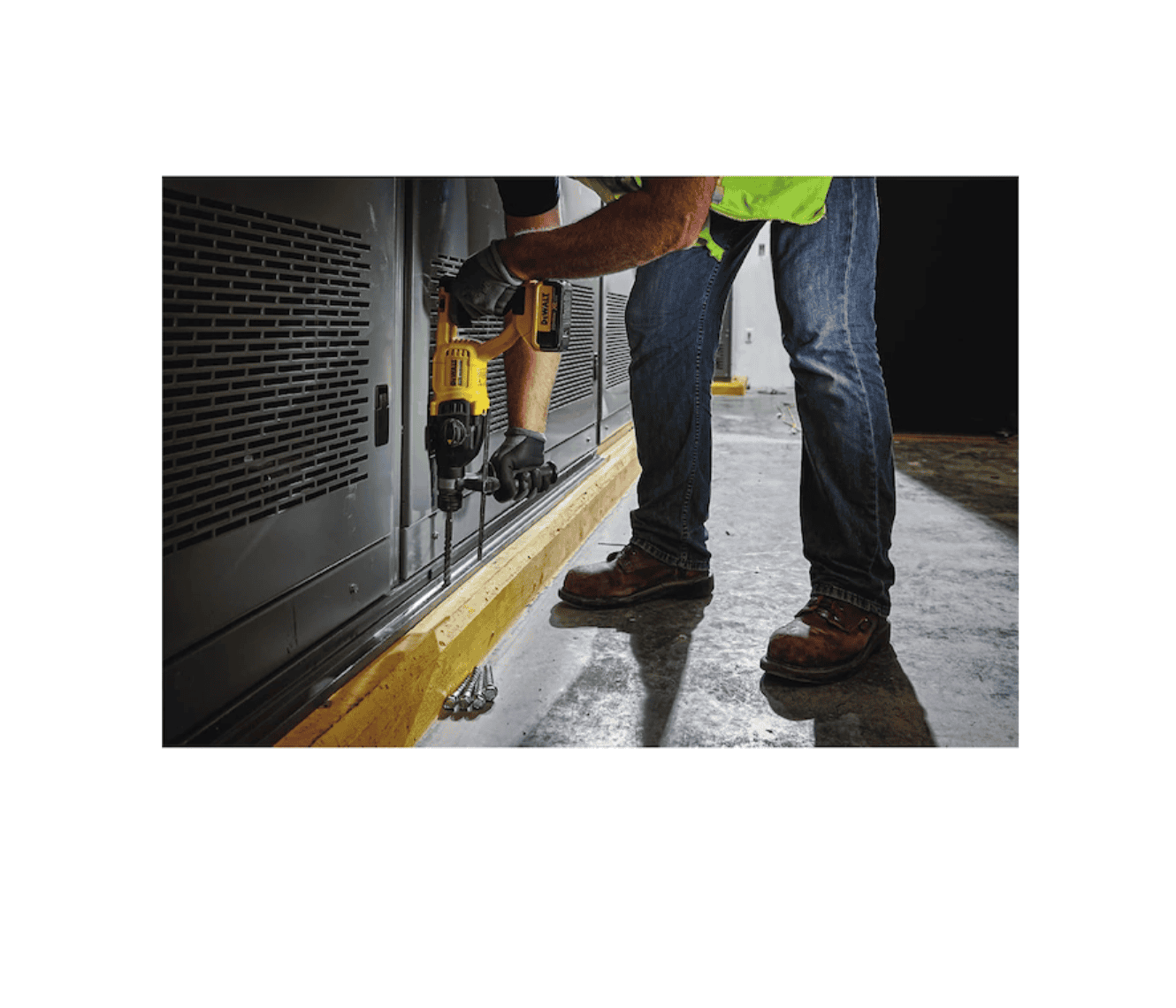 DEWALT DCH133B XR 20-volt Max-Amp 1-in Sds-plus Variable Speed Cordless ...
