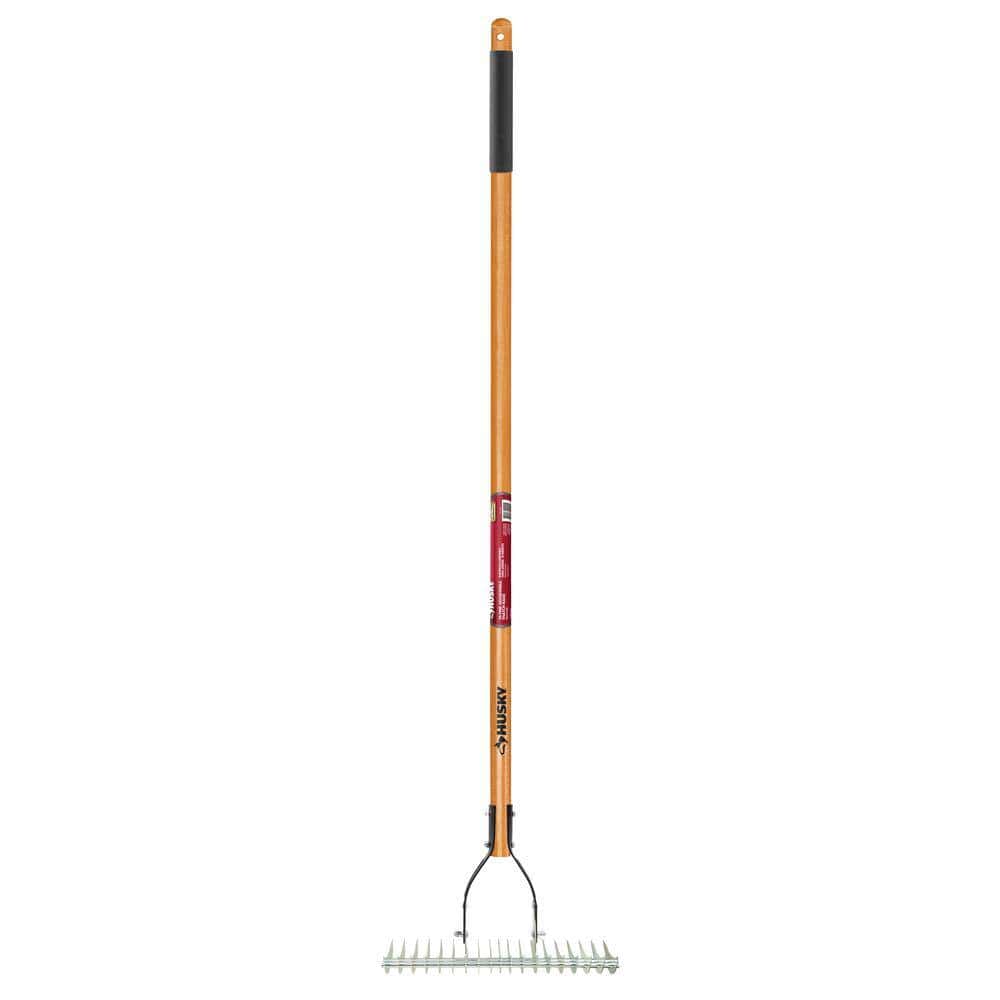 Husky 77113-950 54 in. Long Wood Handle 19-Tine Adjustable Thatch Rake ...