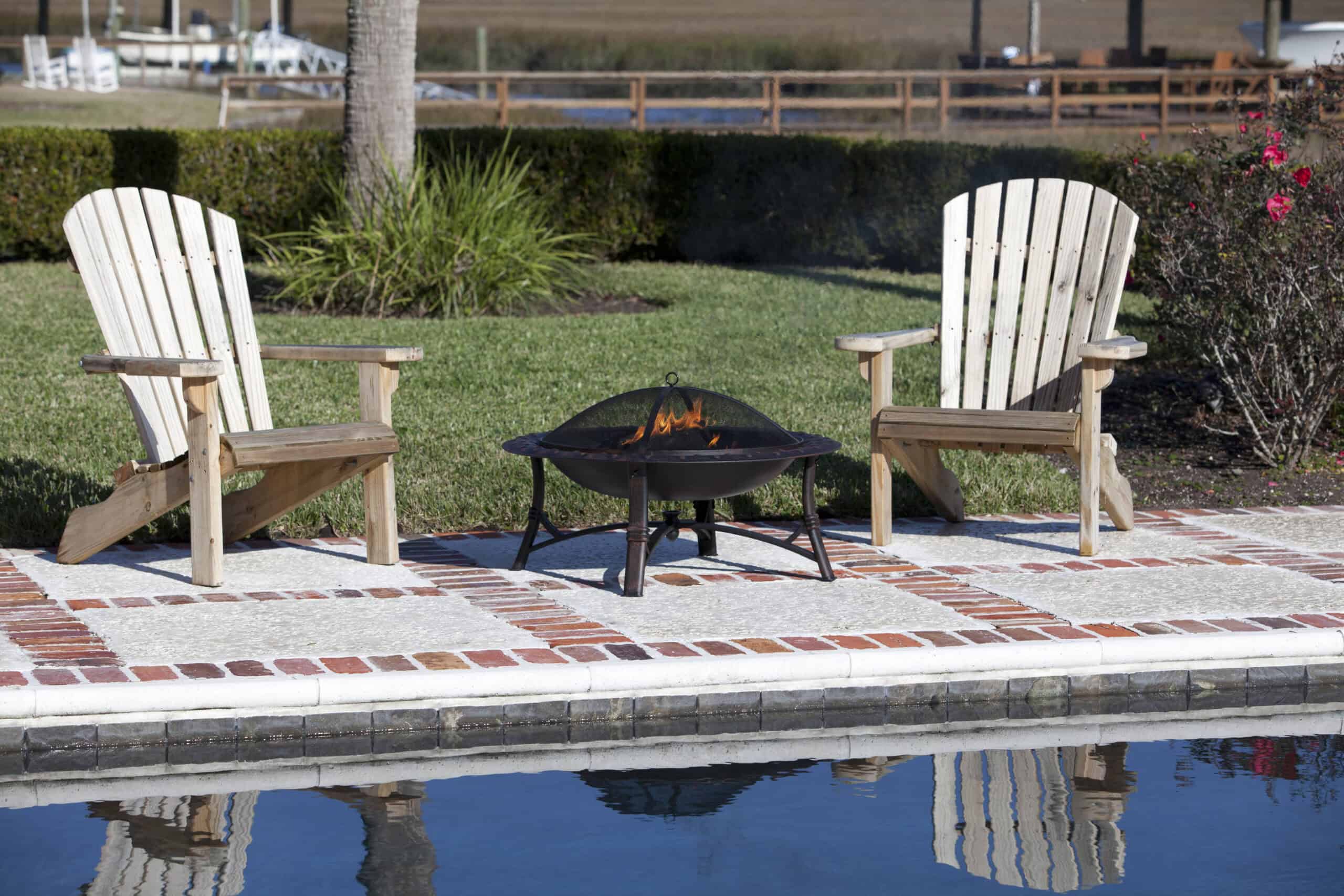 Fire Sense 35-in W Bronze Steel Wood-Burning Fire Pit - MartDiscover.com