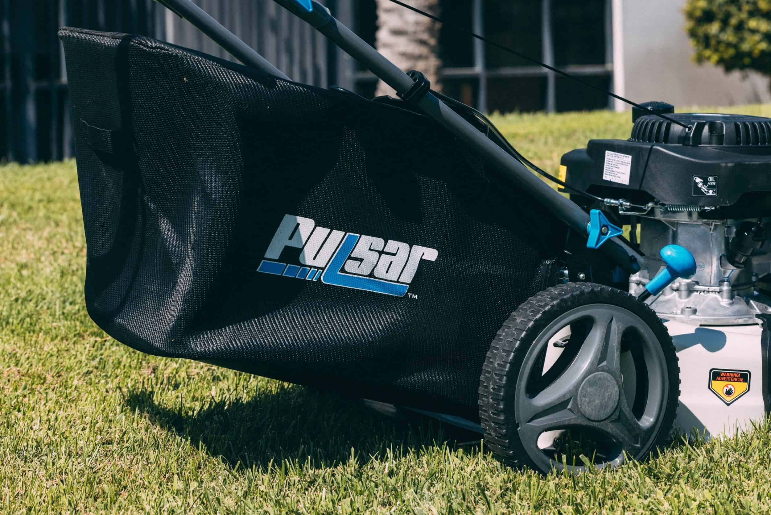 Pulsar Products 21-in Gas Push Lawn Mower with 200-cc Ducar Engine ...