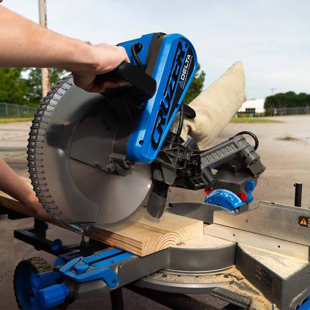 Delta Cruzer 12-in 15-Amp Dual Bevel Sliding Compound Corded Miter Saw ...