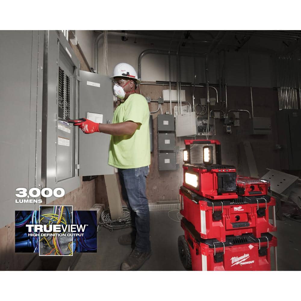 Milwaukee M18 18-Volt Lithium-Ion Cordless PACKOUT 3000 Lumens LED ...