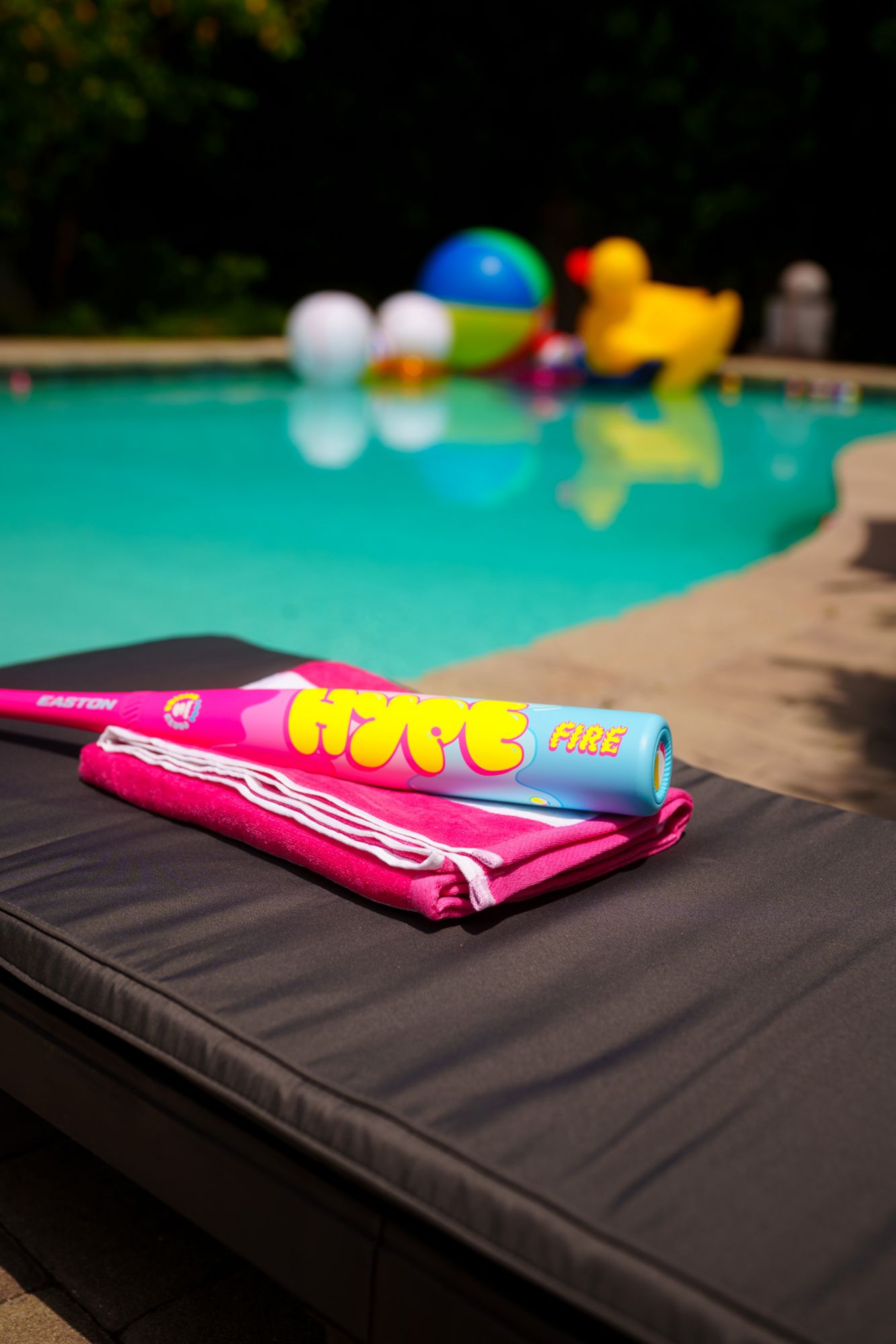 Easton Hype Fire Pool Party 2¾" USSSA Bat (-10) 27" - MartDiscover.com