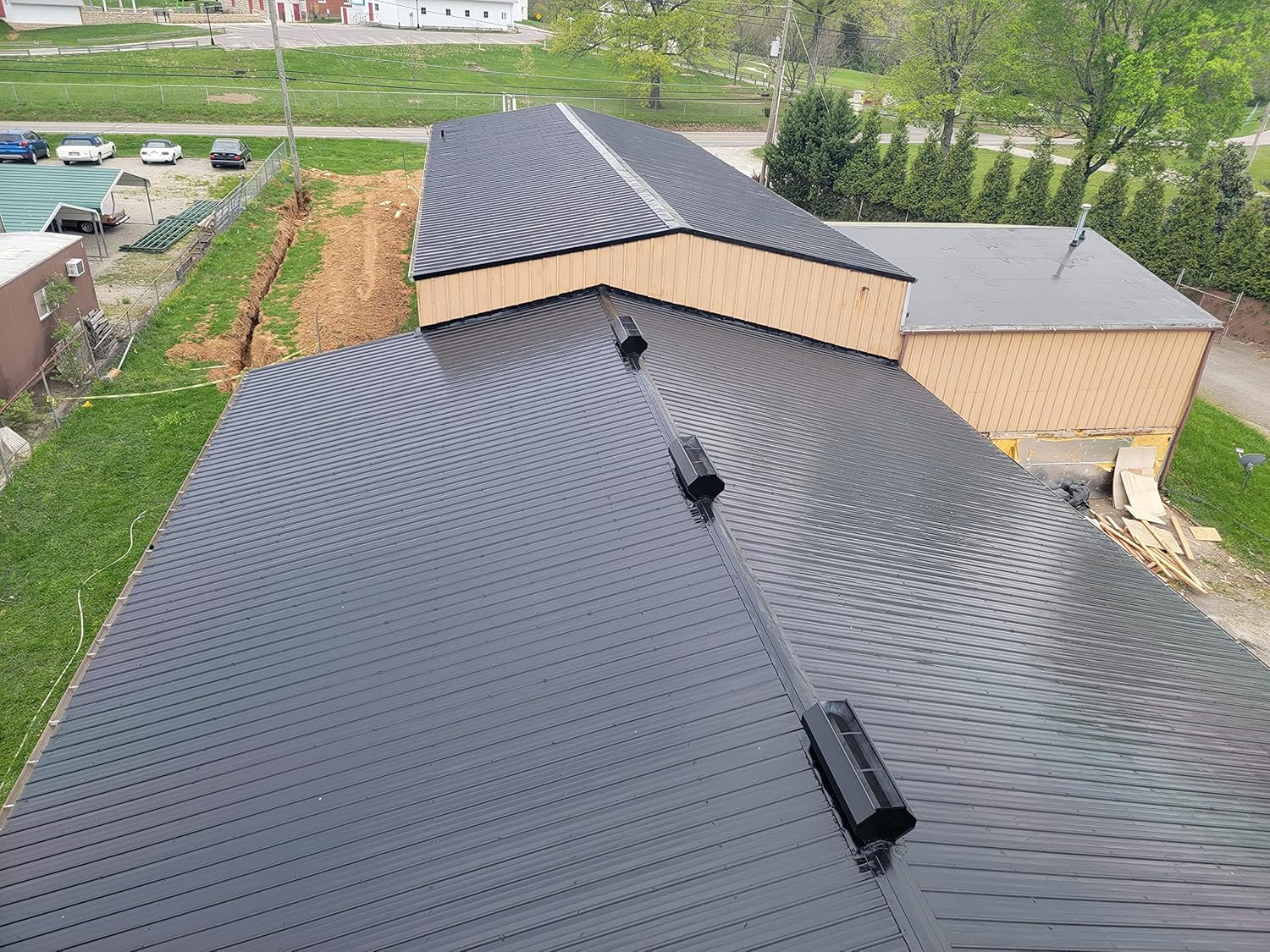 Marlin Coatings Silicone Roof Sealant - Self Leveling - Complete ...